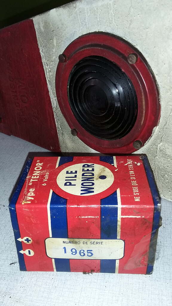 Pile Wonder modèle type Ténor - Modèles/marques - Forum Retrotechnique