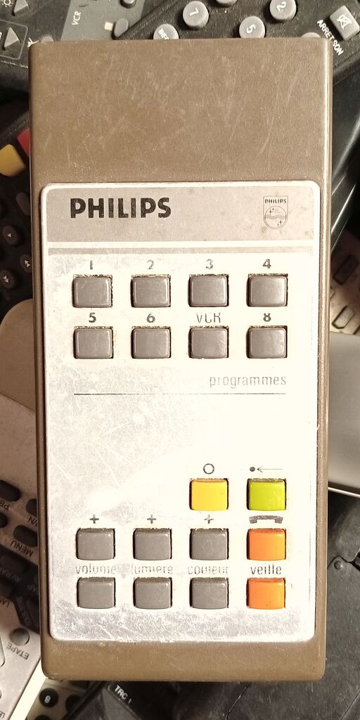 Ancienne télécommande Philips - Troc - Forum Retrotechnique