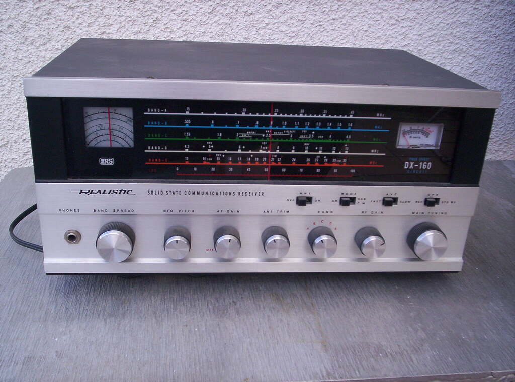 Recepteur realistic dx-160 - Modèles/marques - Forum Retrotechnique