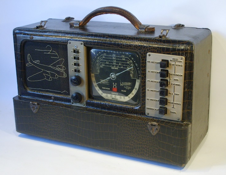 Zenith 7G605 - Bomber - - Salon - Forum Retrotechnique