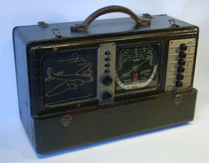 Zenith 7G605 - Bomber - - Forum Retrotechnique