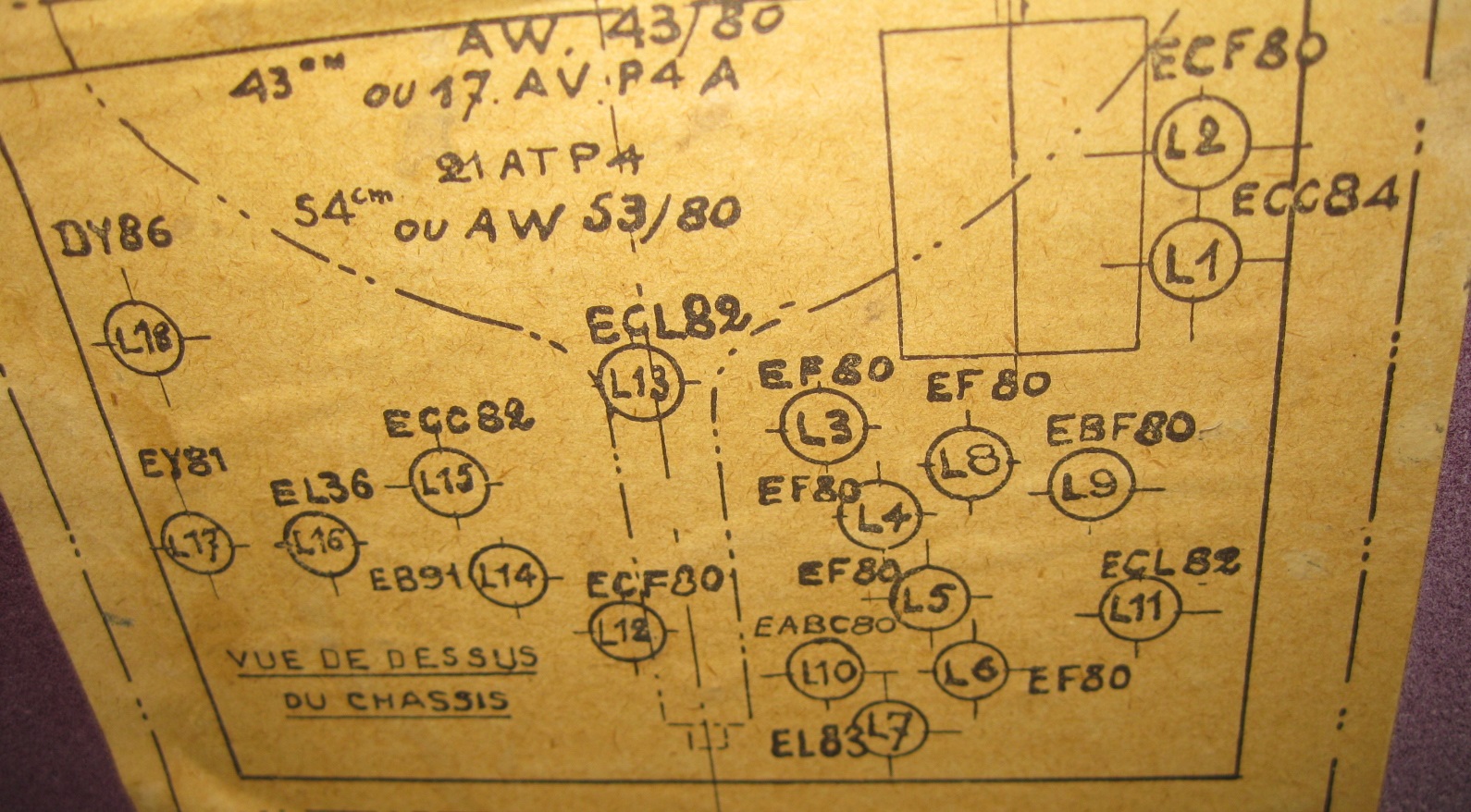 Discussion : Télavia P111 - Télévision/vidéo - Forum Retrotechnique