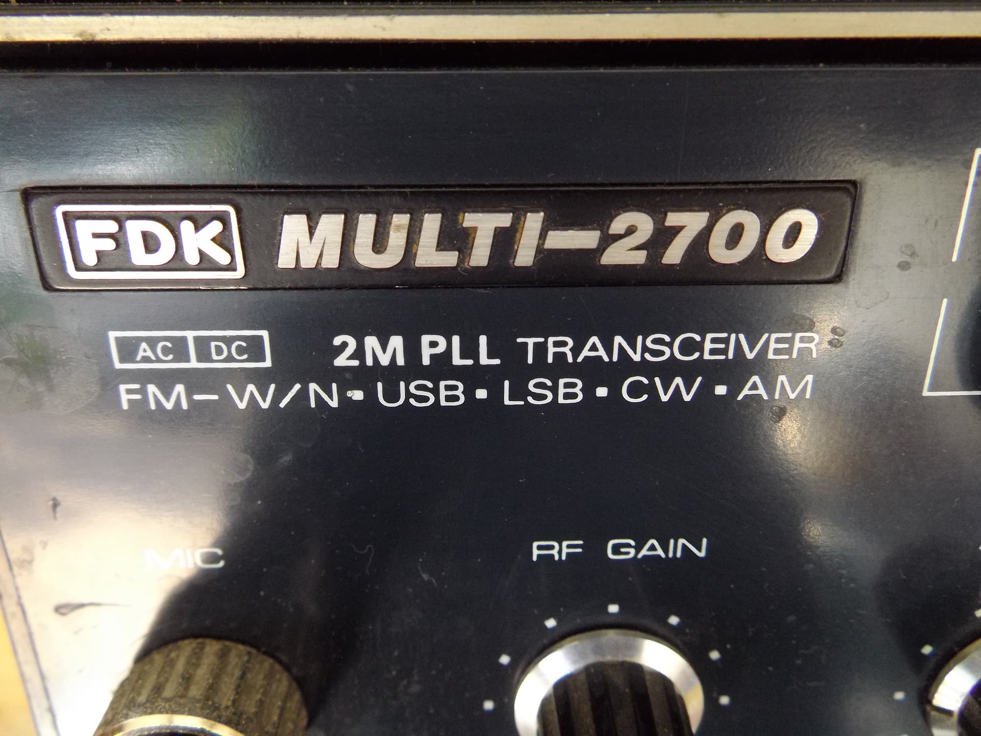 Transceiver VHF FDK Multi-2700 ( TERMINE ) - Troc - Forum Retrotechnique