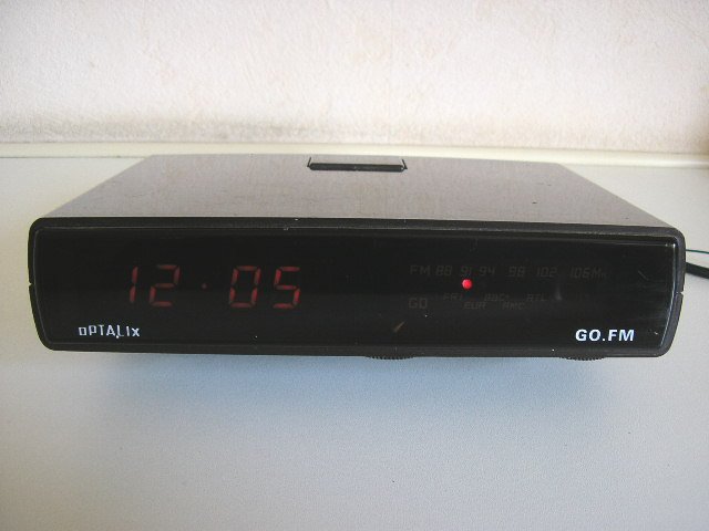 radio reveil optalix venus - Technique : radio à transistors - Forum Retrotechnique