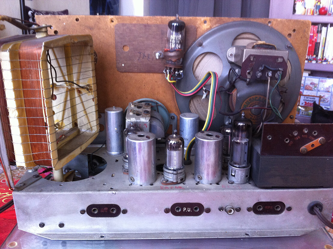 schéma EAF42, ECH42, EF41, EL41, EM84, GZ41 - Modèles/marques - Forum ...