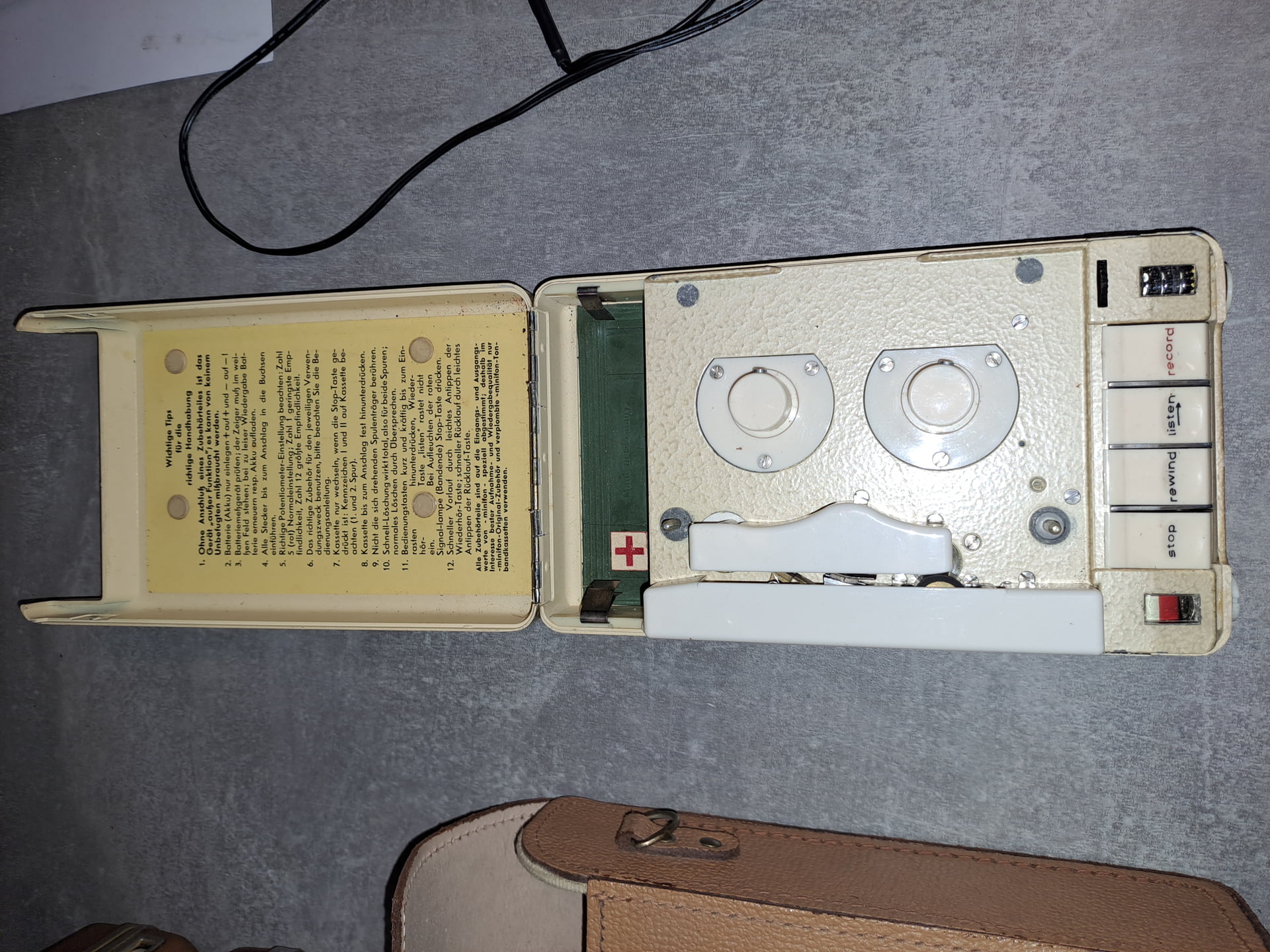 Materiel à céder pour pièces 830A, Optalix, Minifon, Centrad 819 - Troc ...
