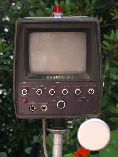 Magnétoscope à bande et caméra N&B vintage - Troc - Forum Retrotechnique