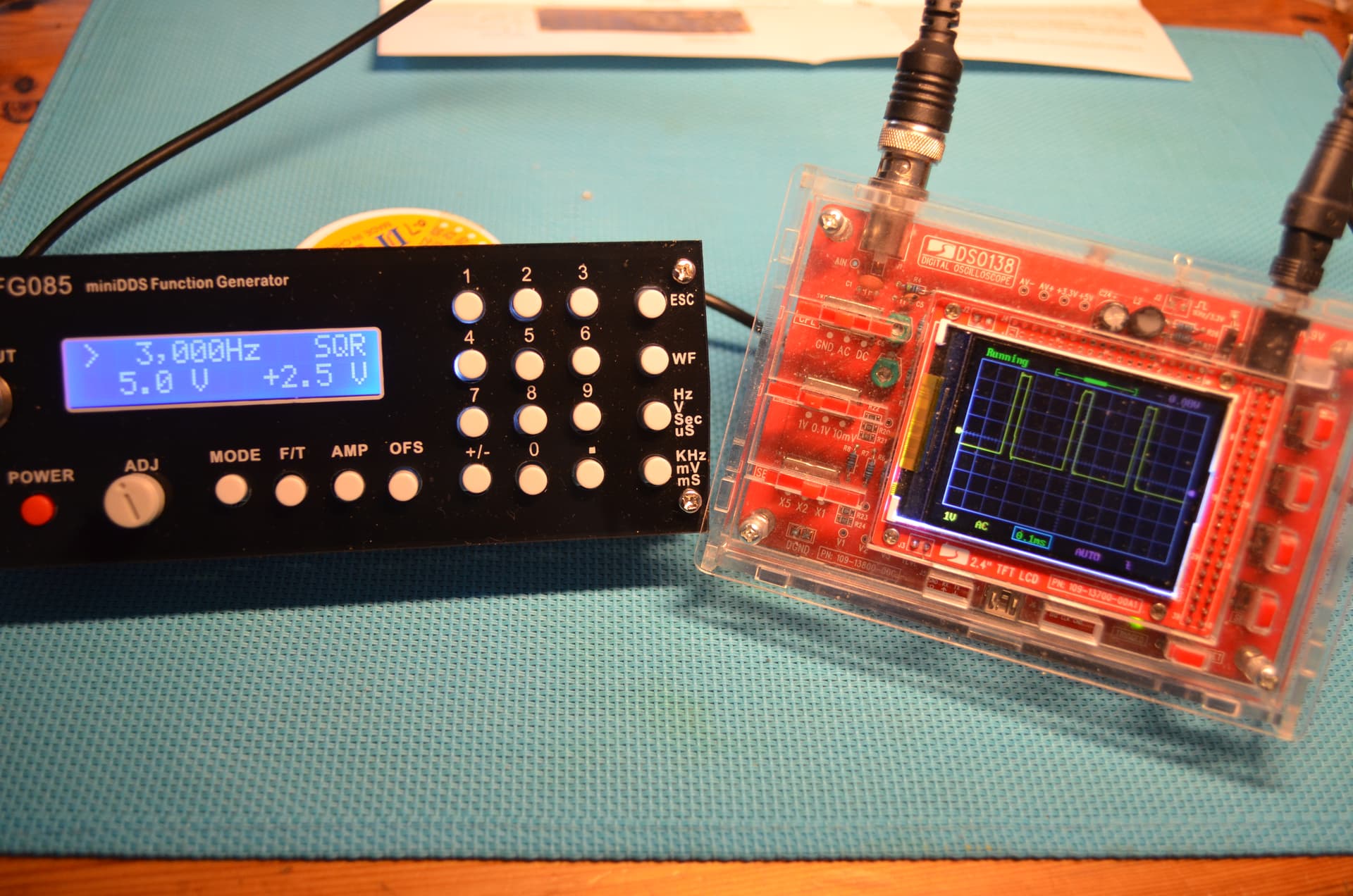 Mini oscilloscope LCD COULEUR DSO138 - Technique - Forum Retrotechnique