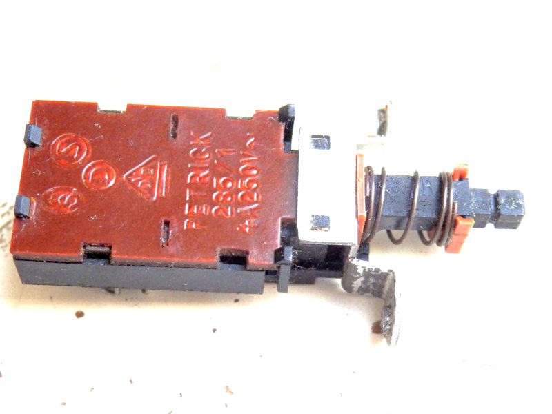 Cherche interrupteur M/A Philips - Troc - Forum Retrotechnique