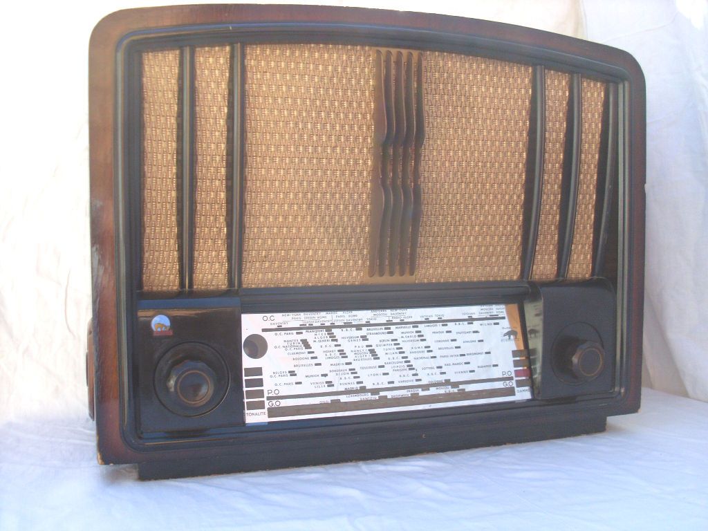 Val Radio - Modèles/marques - Forum Retrotechnique