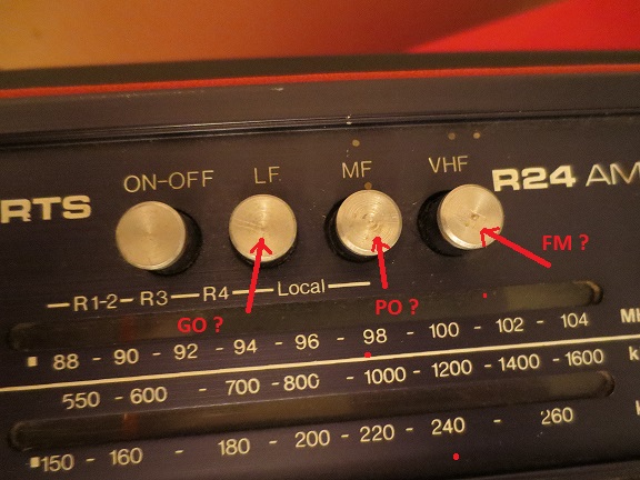 Radio Roberts R24 - Technique - Forum Retrotechnique
