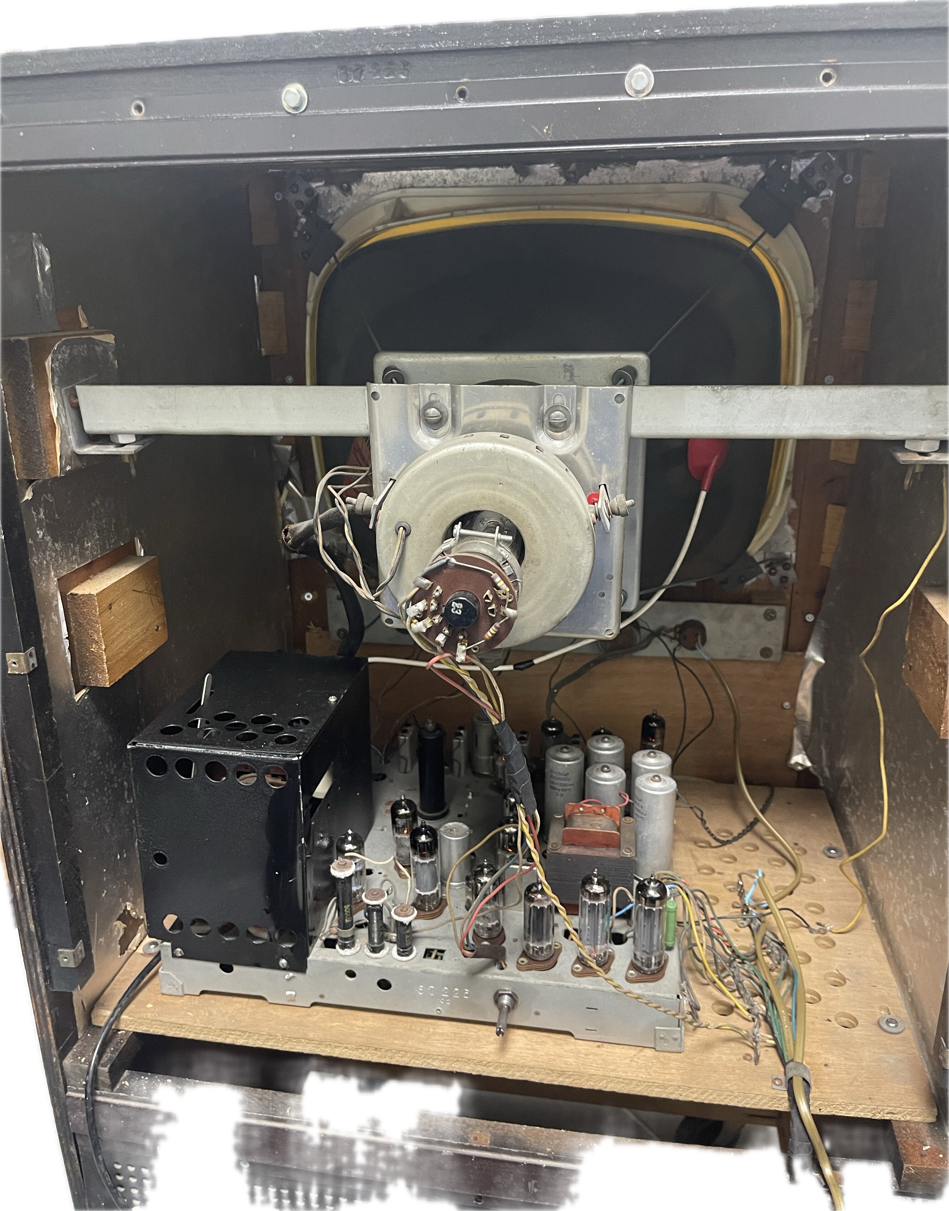 Restauration console RADIOLA - Télévision/vidéo - Forum Retrotechnique