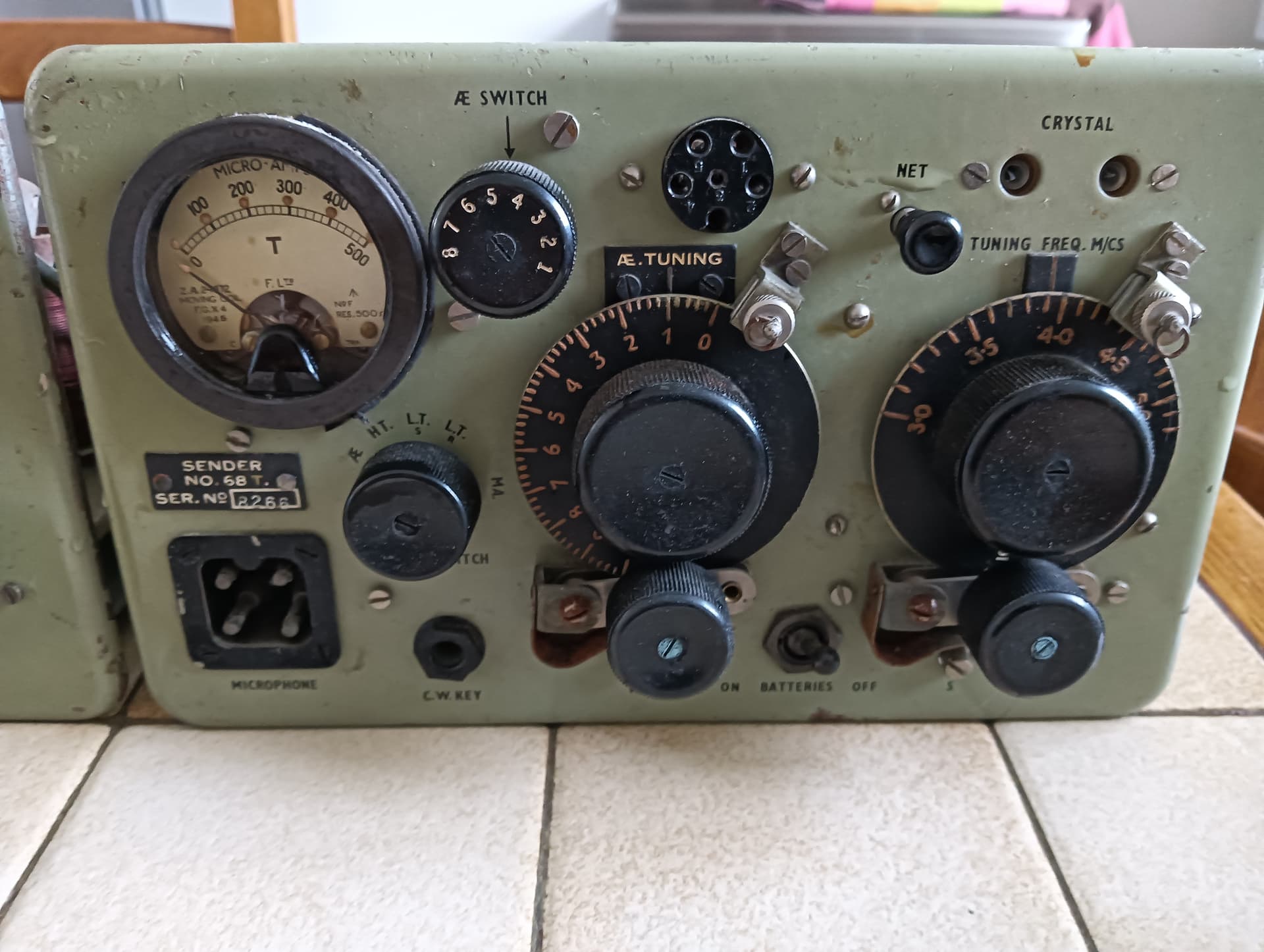 A identifier ce TX/RX des surplus : Wireless Set No. 18 ok terminé ...