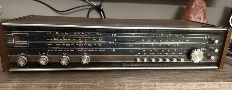 Schéma philips 22 RF 684 /81 - Modèles/marques - Forum Retrotechnique